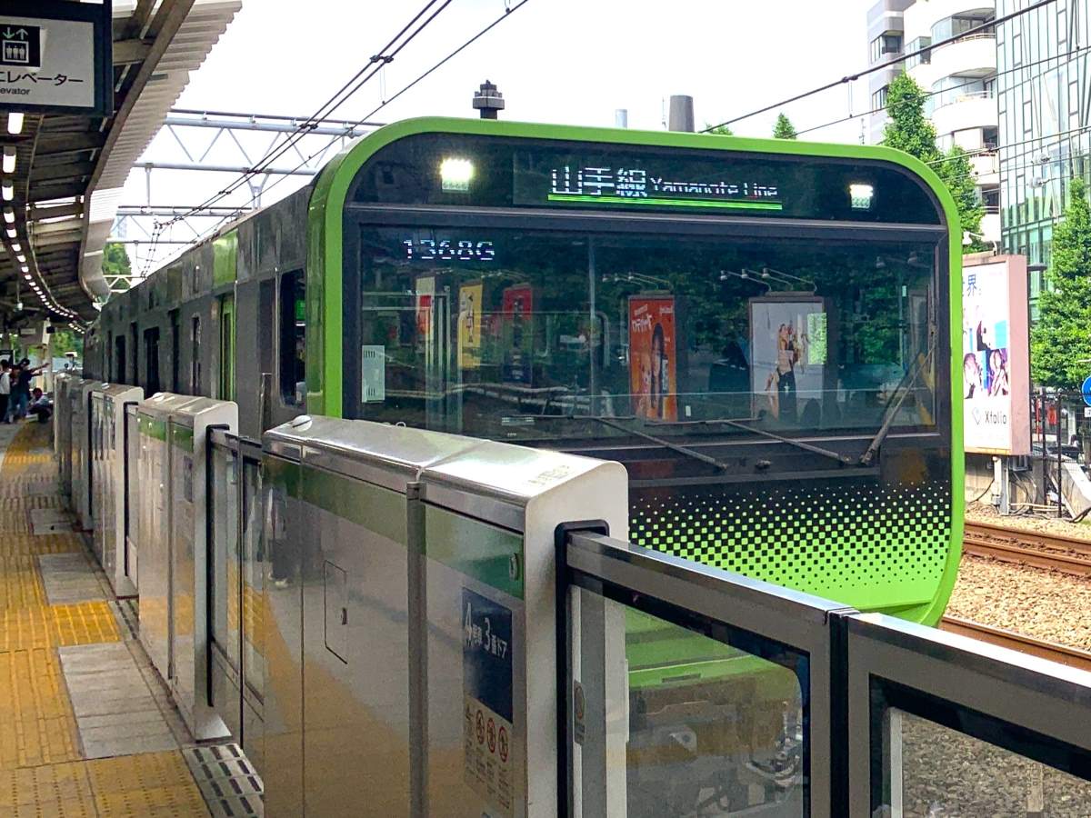 Should You Stay on the JR Yamanote Line in Tokyo? - Japlanease