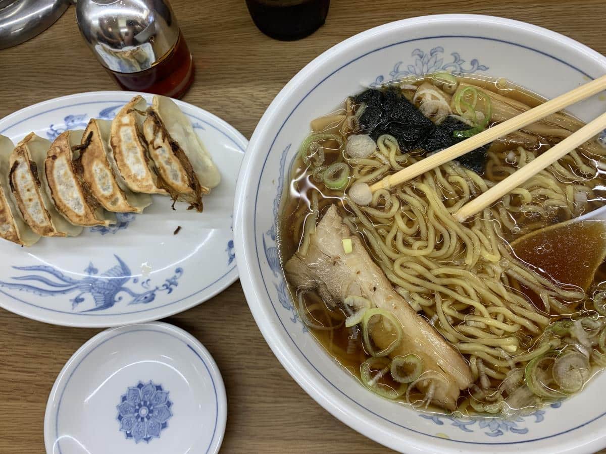 Eat Like a Local: Japan's Best Cheap Eats for Under $10 - Japlanease