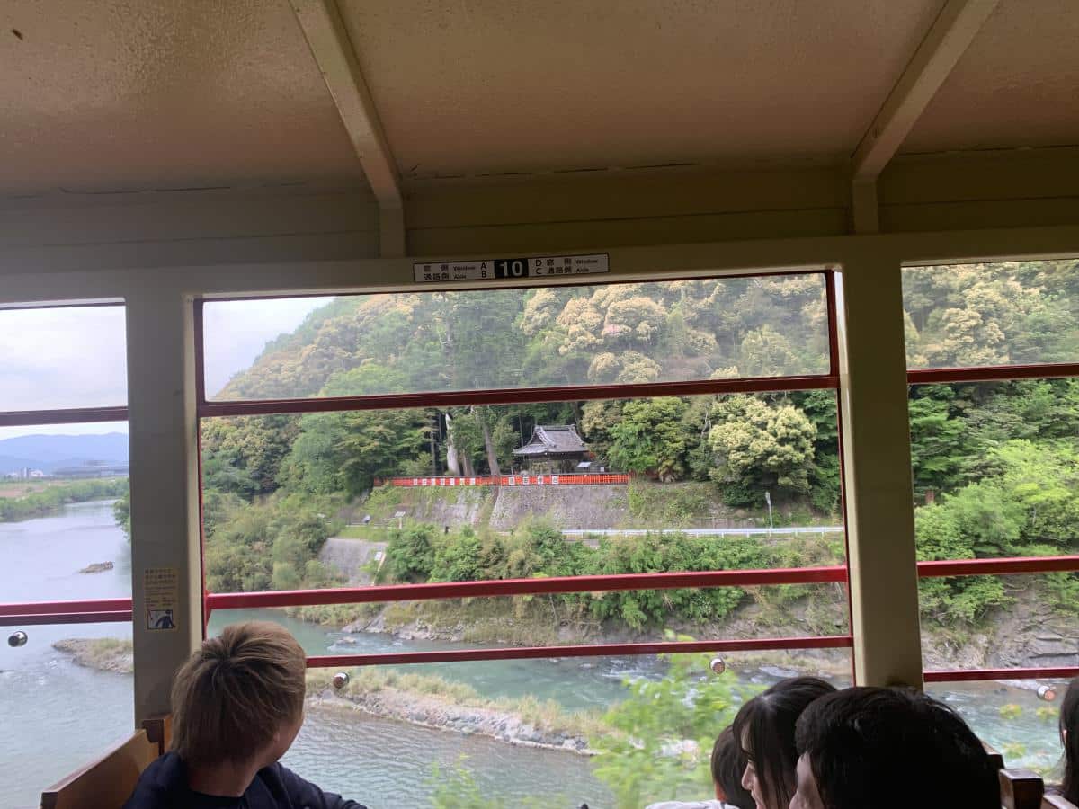 The Quick Guide to the Sagano Romantic Train in Kyoto - Japlanease