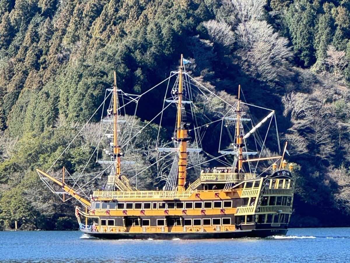 How to Beat The Crowds on the Hakone Loop - Japlanease